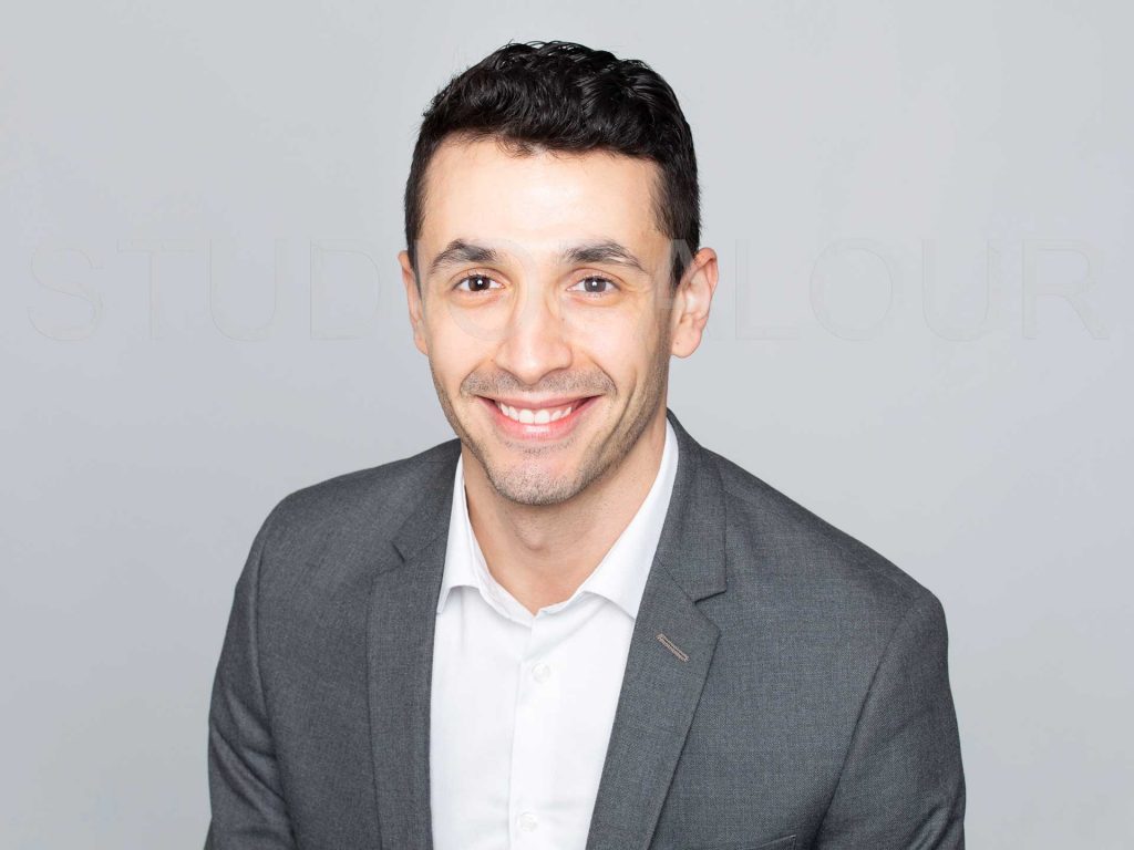 Comment faire une belle photo de profil LinkedIn - Studio Falour